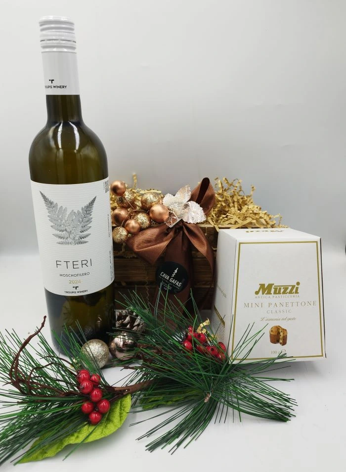 Σύνθεση δώρου μίας φιάλης με ένα mini panettone - Κάβα Γκάφας ...